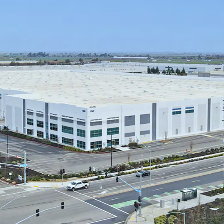 Logistics | CBRE Investment Management