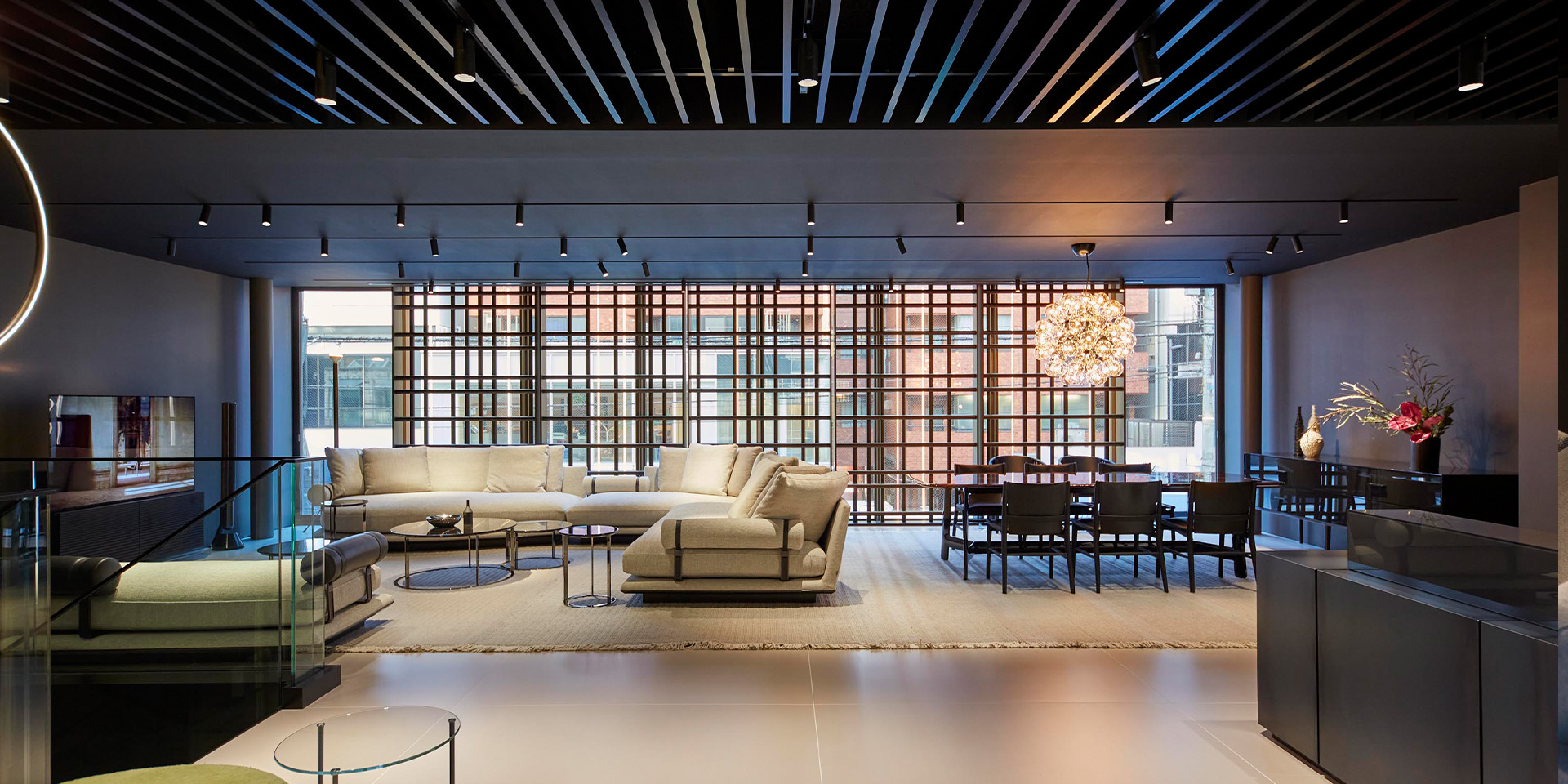 株式会社progetto81 |「B&B Italia Tokyo | Maxalto Tokyo」 | CBRE Japan