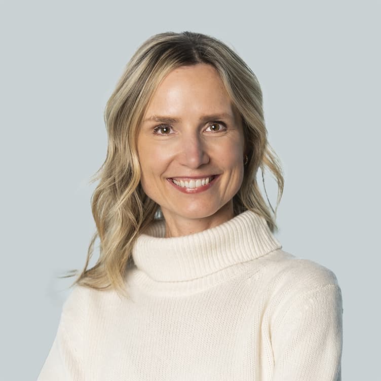 Andrea Teahen | CBRE Canada