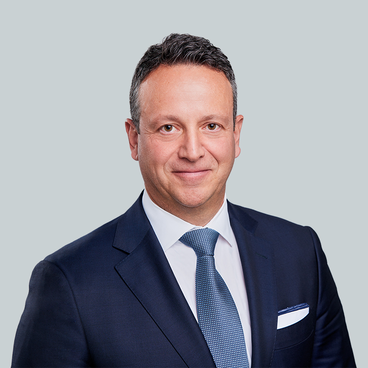Chris Bournakas* | CBRE Canada