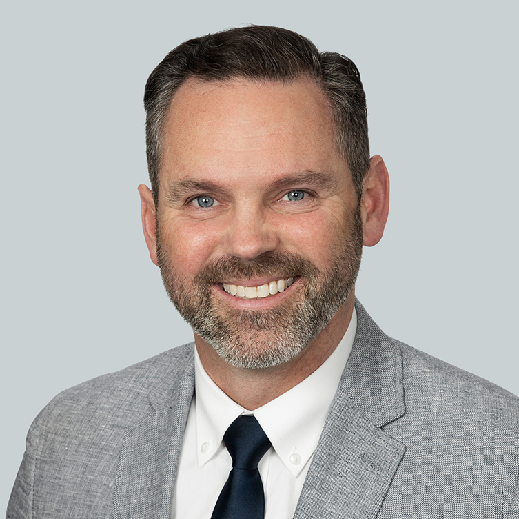 Chris Johnson | CBRE