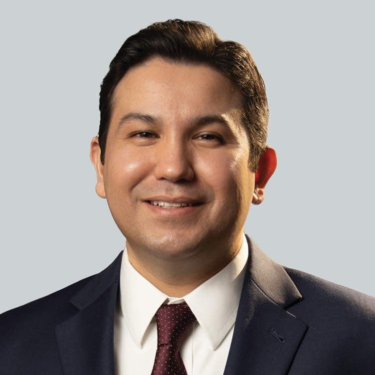 Justin Luera | CBRE