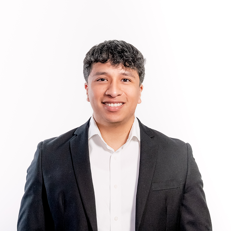 Mario Martinez | CBRE