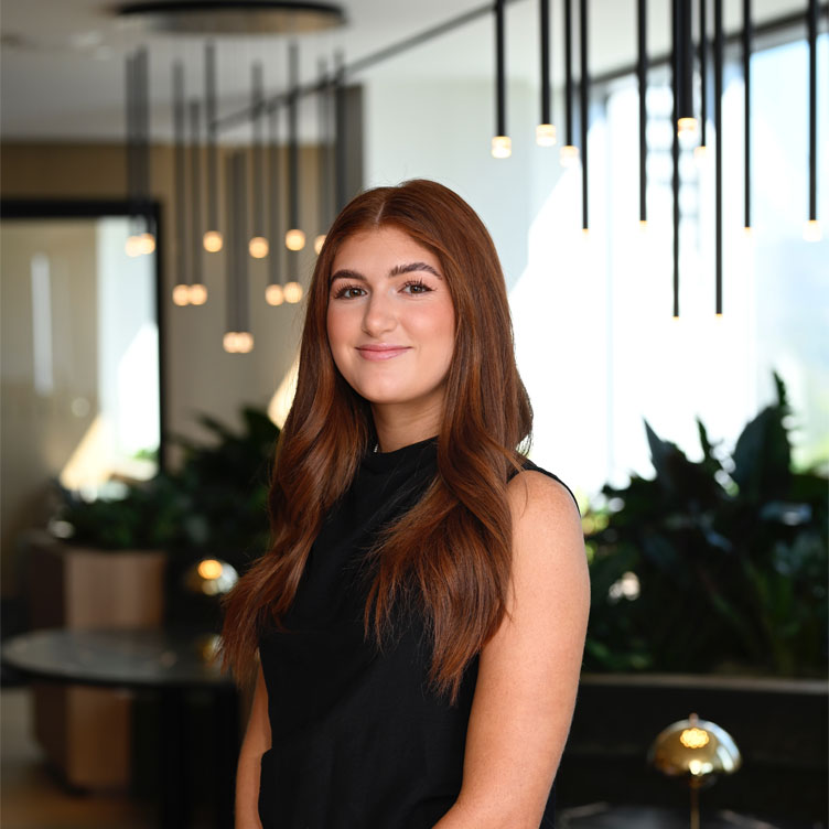 Rachel Rothstein | CBRE