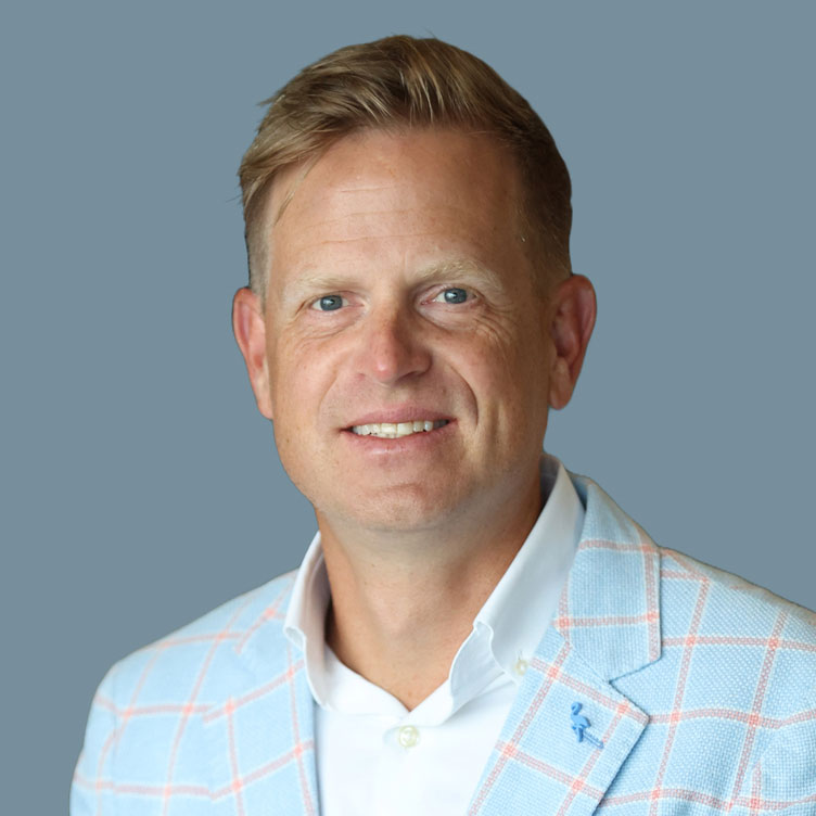 Riley Hogan | CBRE