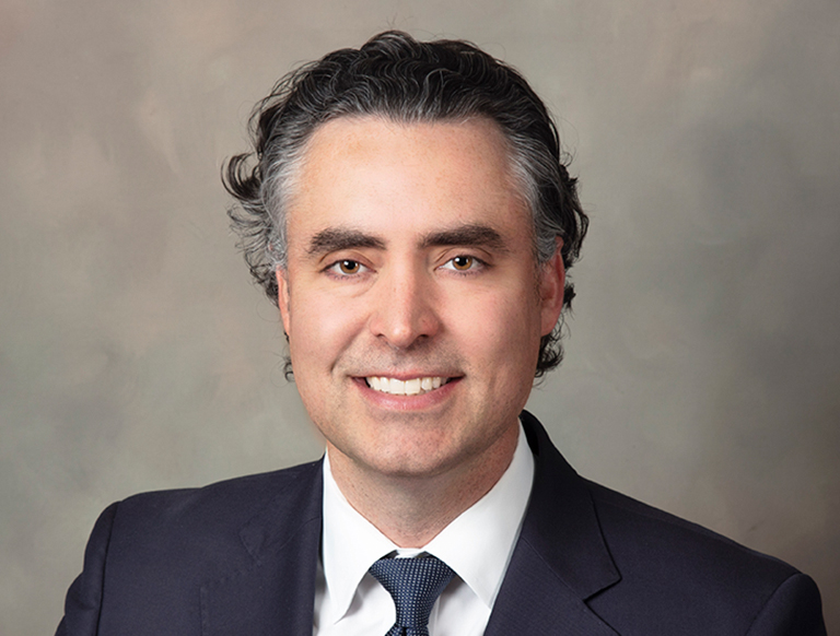 Vincent Polce | CBRE