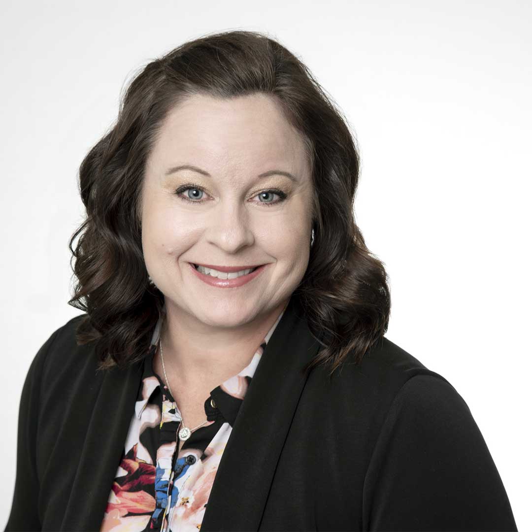 CBRE Promotes Robin Howe to Director of Property Management | CBRE