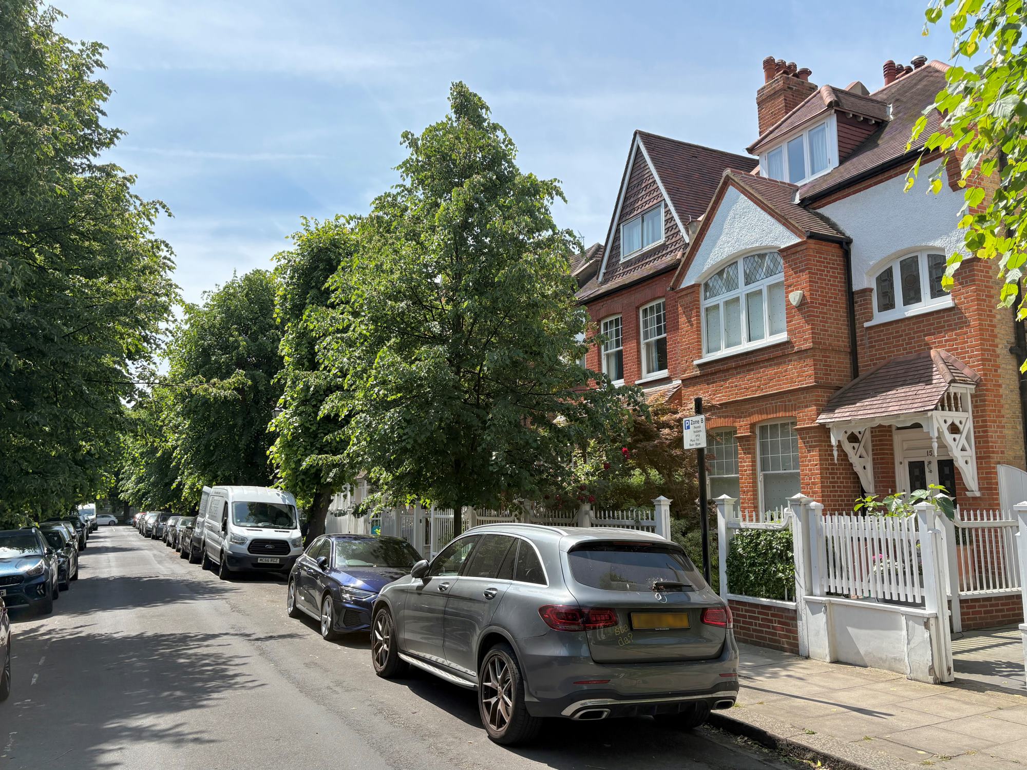 Living in Chiswick | London Area Guide 2025 | CBRE UK Residential