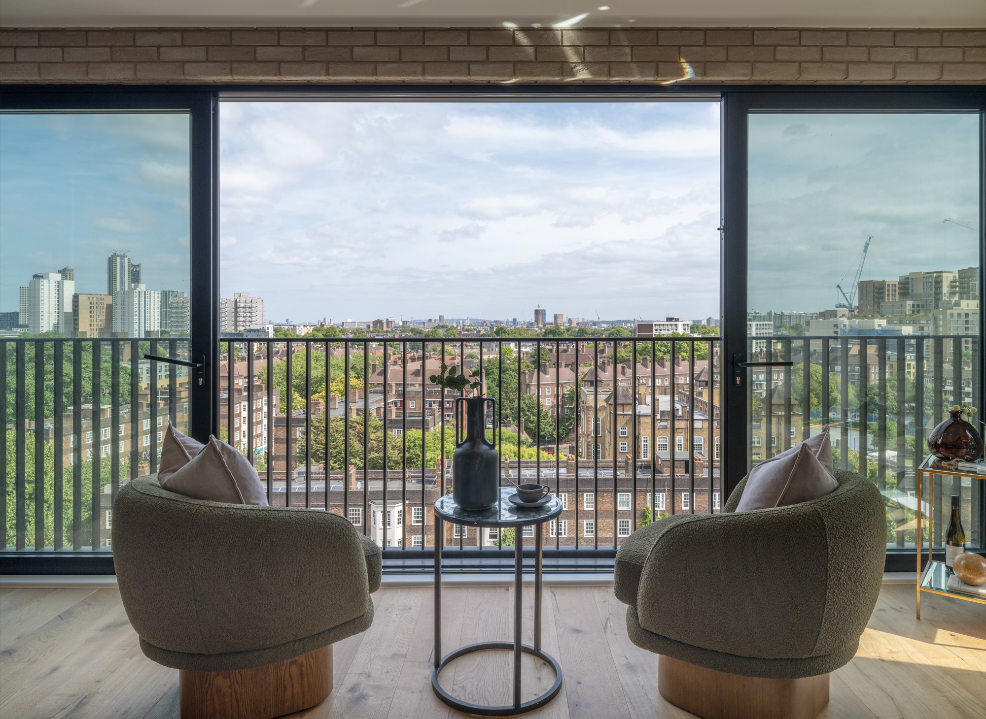 Graphite Square, Vauxhall | CBRE UK Residential